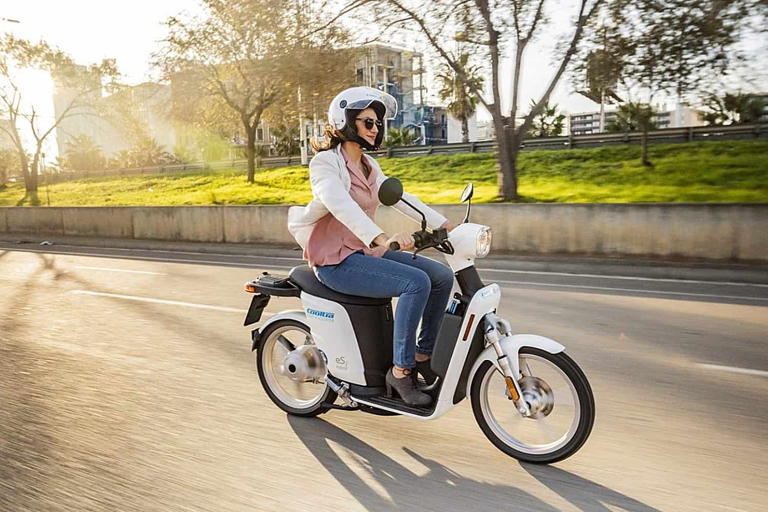 Cooltra adquiere Eos Connectivity