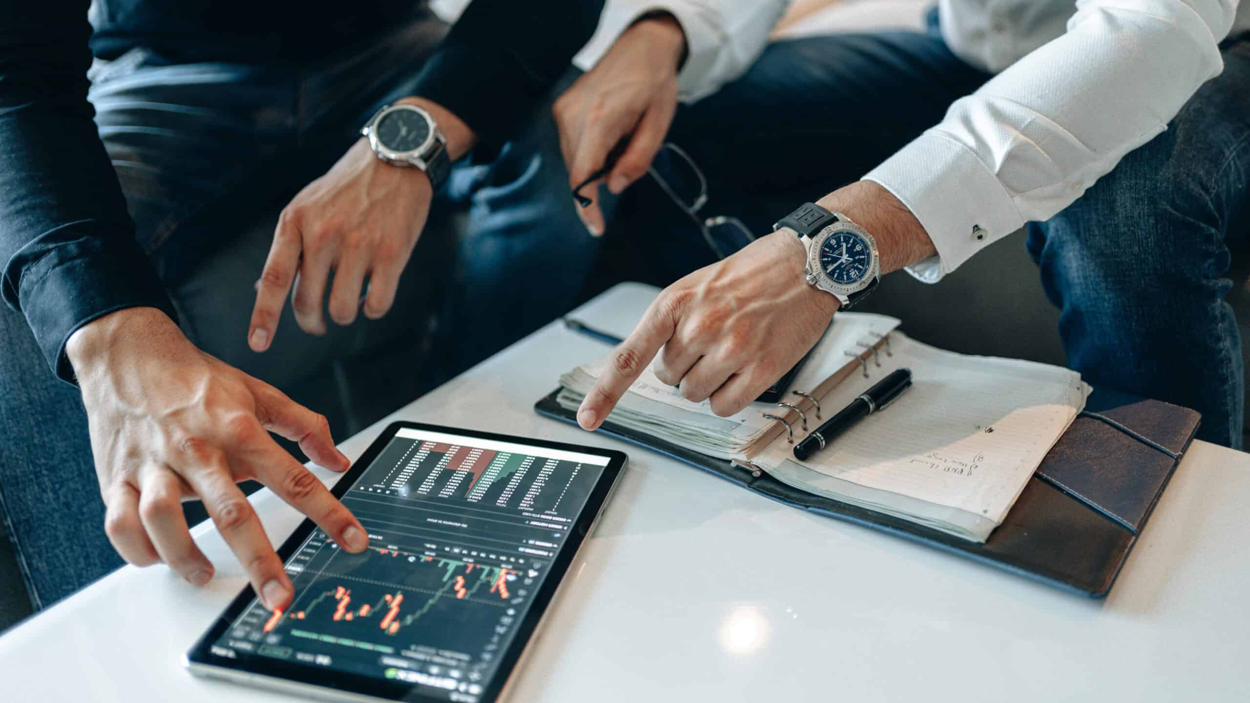 ¿Por qué elegir un CFO Externo para decisiones financieras?
